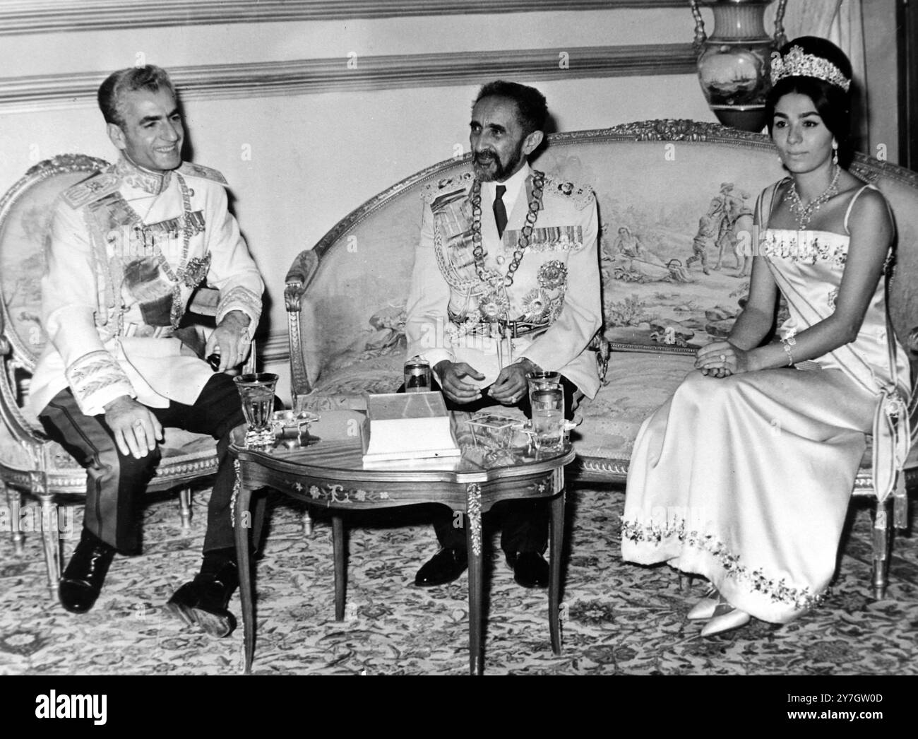 19 SEPTEMBER 1964 Shah of Iran and his wife, Queen Farah Dibah ...