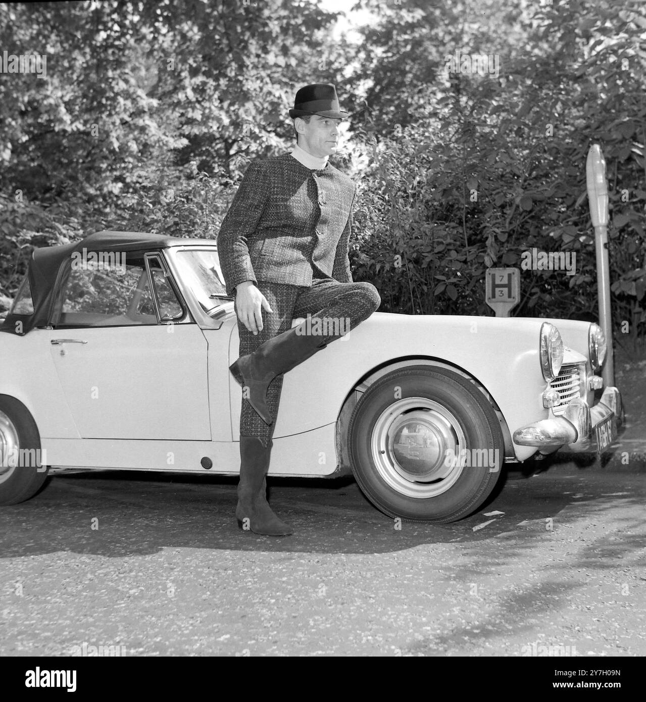 Archival male model Black and White Stock Photos & Images - Alamy