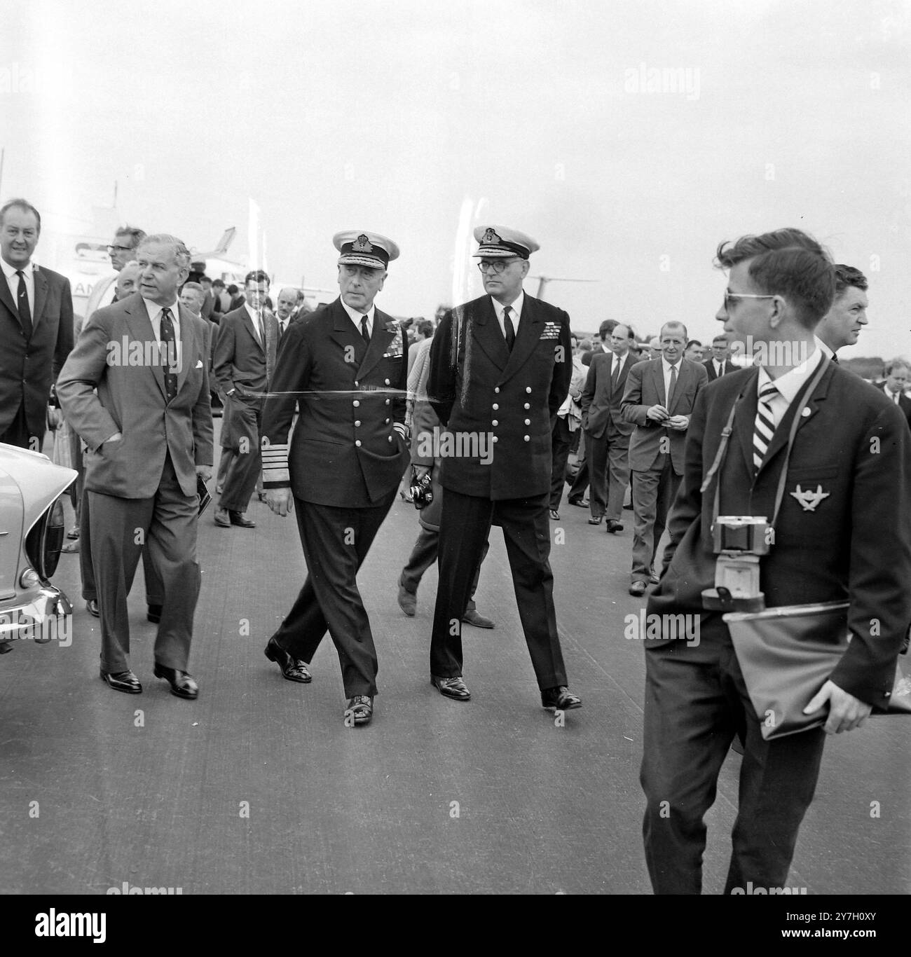 AVIATION LORD MOUNTBATTEN AND LOUIS ZUCKERMAN AT AIR SHOW IN ...