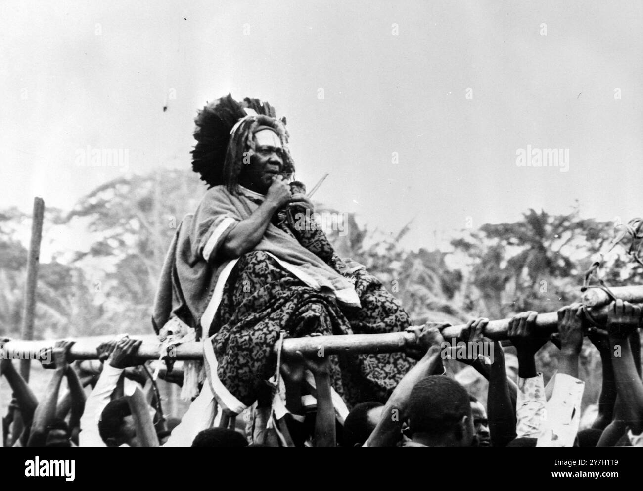 CHIEF OF BATEKE DISTRICT IN CONGO ; 2 SEPTEMBER 1964 Stock Photo - Alamy