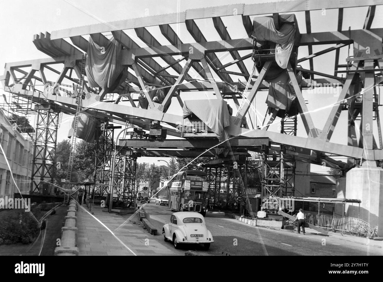 MOTORWAYS M4 FLYOVER IN LONDON ; 3 SEPTEMBER 1964 Stock Photo - Alamy