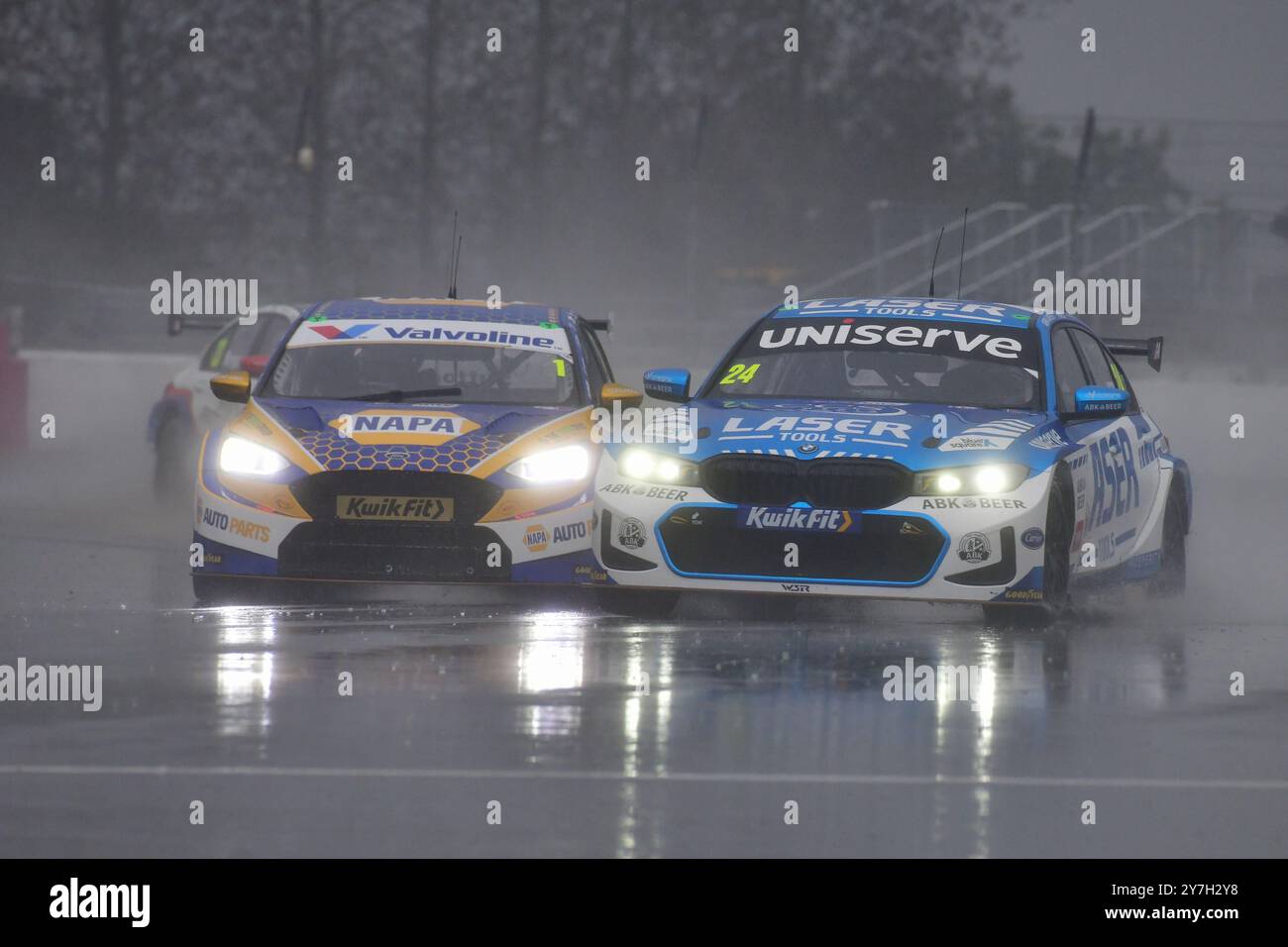 Jake Hill, BMW 330e M Sport, Laser Tools Racing with MB Motorsport ...