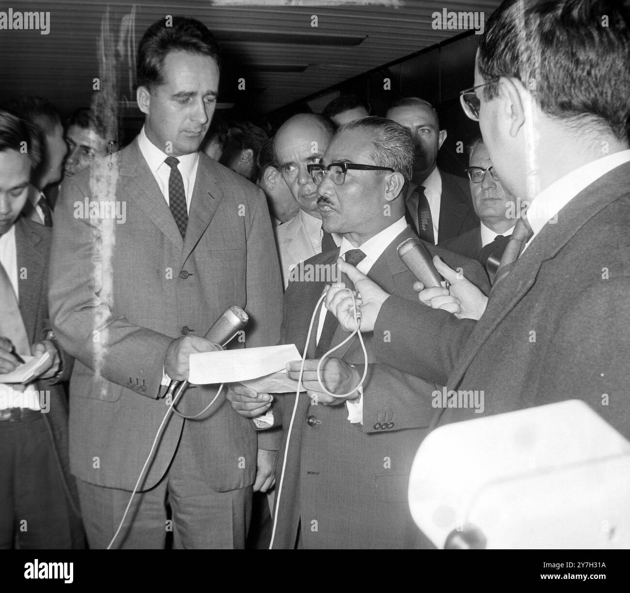 Pathet lao leader hi-res stock photography and images - Alamy