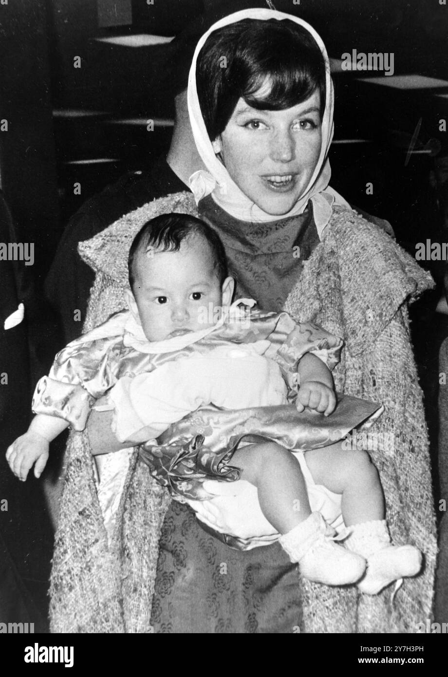 PRINCE PALDEN WITH MAHARANEE OF SIKKIM IN NEW YORK ; 24 AUGUST 1964 ...