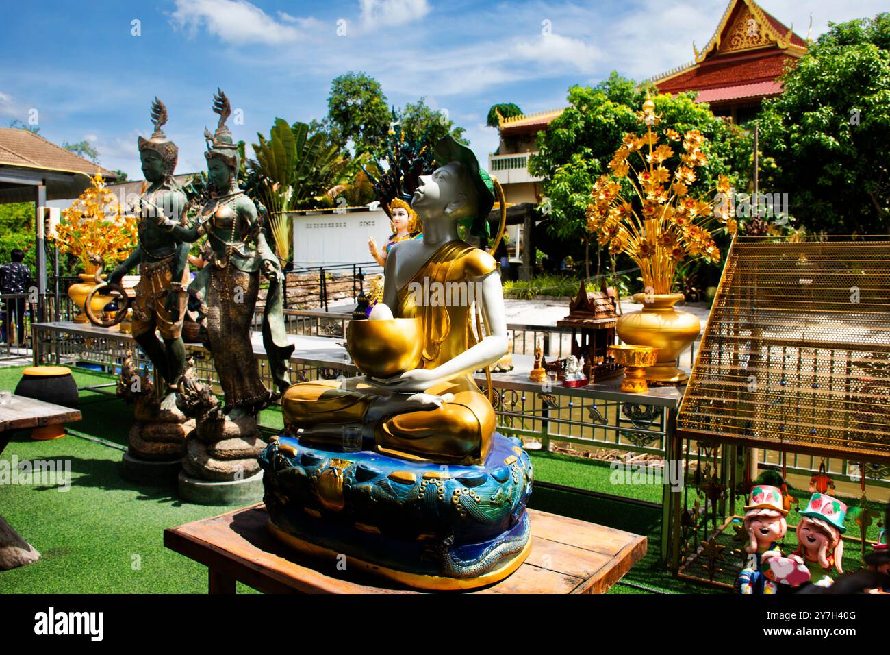 Phra upagupta Buddhist Maha Thera in Wat Maisupradit Tharam temple for ...