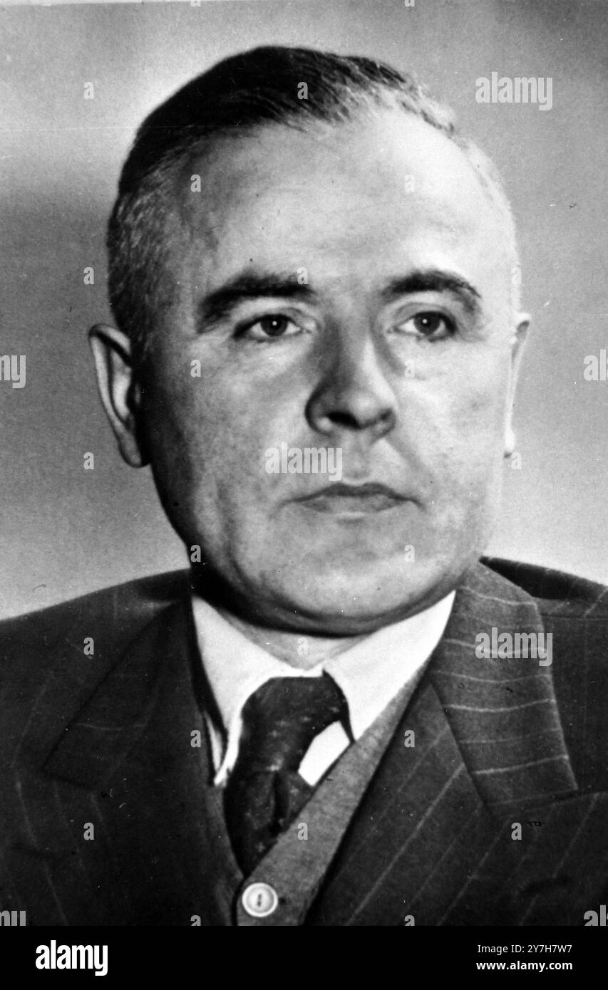 FELIKS PISULA - PORTRAIT OF POLISH POLITICIAN, MEMBER OF GOVERNMENT ...