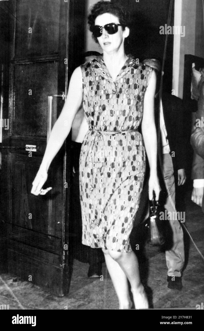 LAW & ORDER SCOTTISH TEACHER RUTH PLENDERLEITH ARRIVES IN COURT IN COMO ...