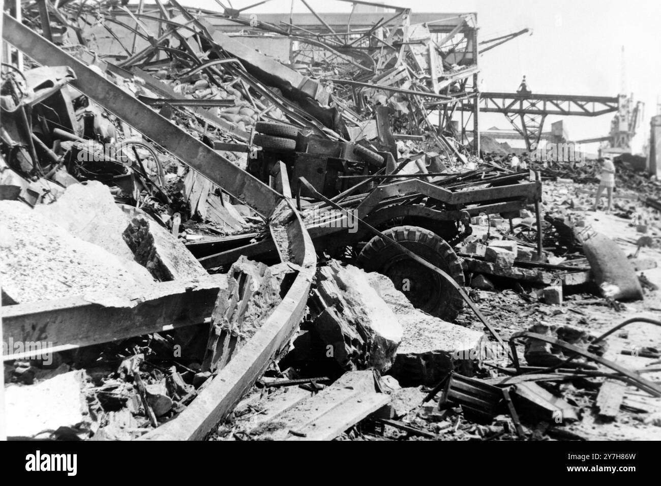 SHIPS STAR OF ALEXANDRIA PART NEAR BONE AFTER EXPLOSION IN ALGERIA ; 28 ...