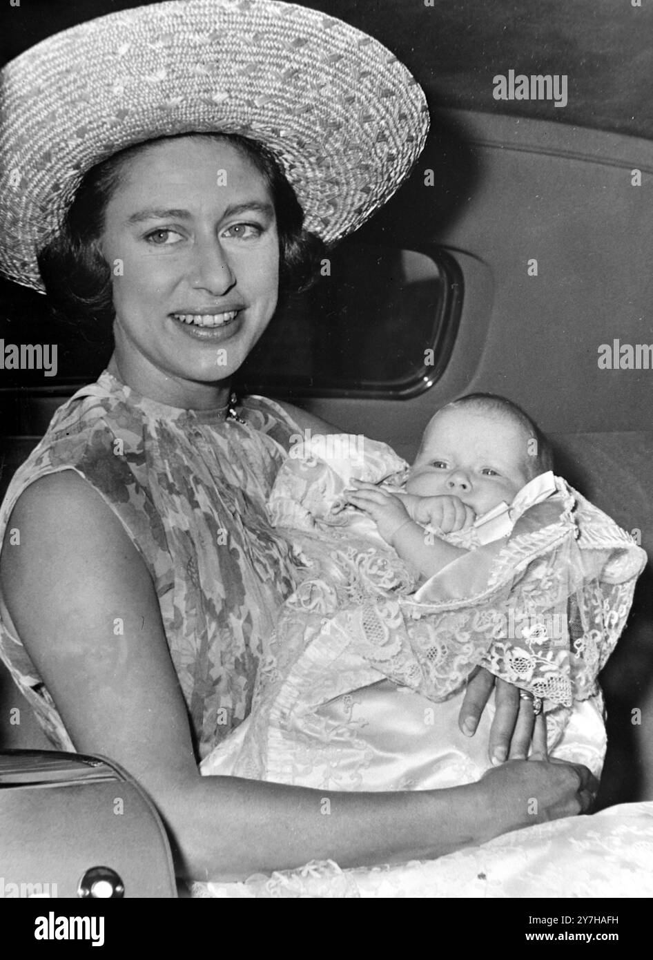 PRINCESS MARGARET ROSE WITH DAUGHTER SARAH HELD FOR CHRISTENING IN ...