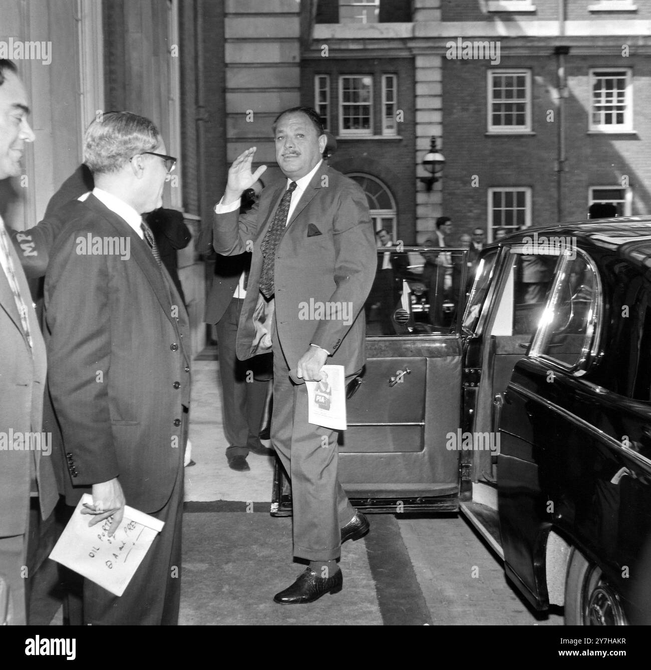 PRESIDENT OF PAKISTAN AYUB KHAN AT COMMONWEALTH PREMIERS CONFERENCE IN ...