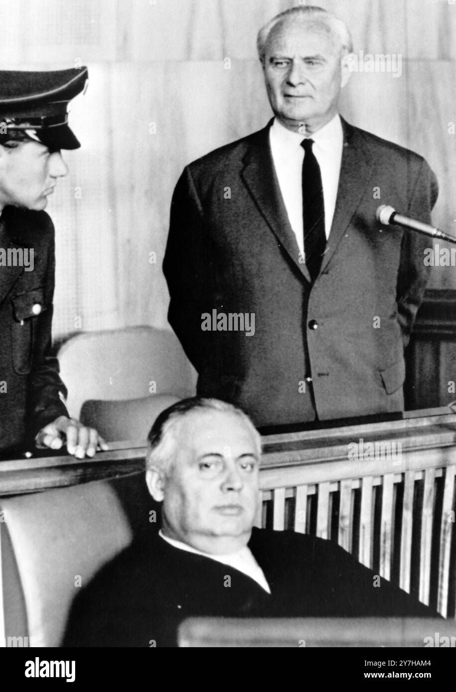 RUDOLF ASCHENAUER R DEFENCE LAWYER TO AUSCHWITZ NAZI GENERAL KARL ...