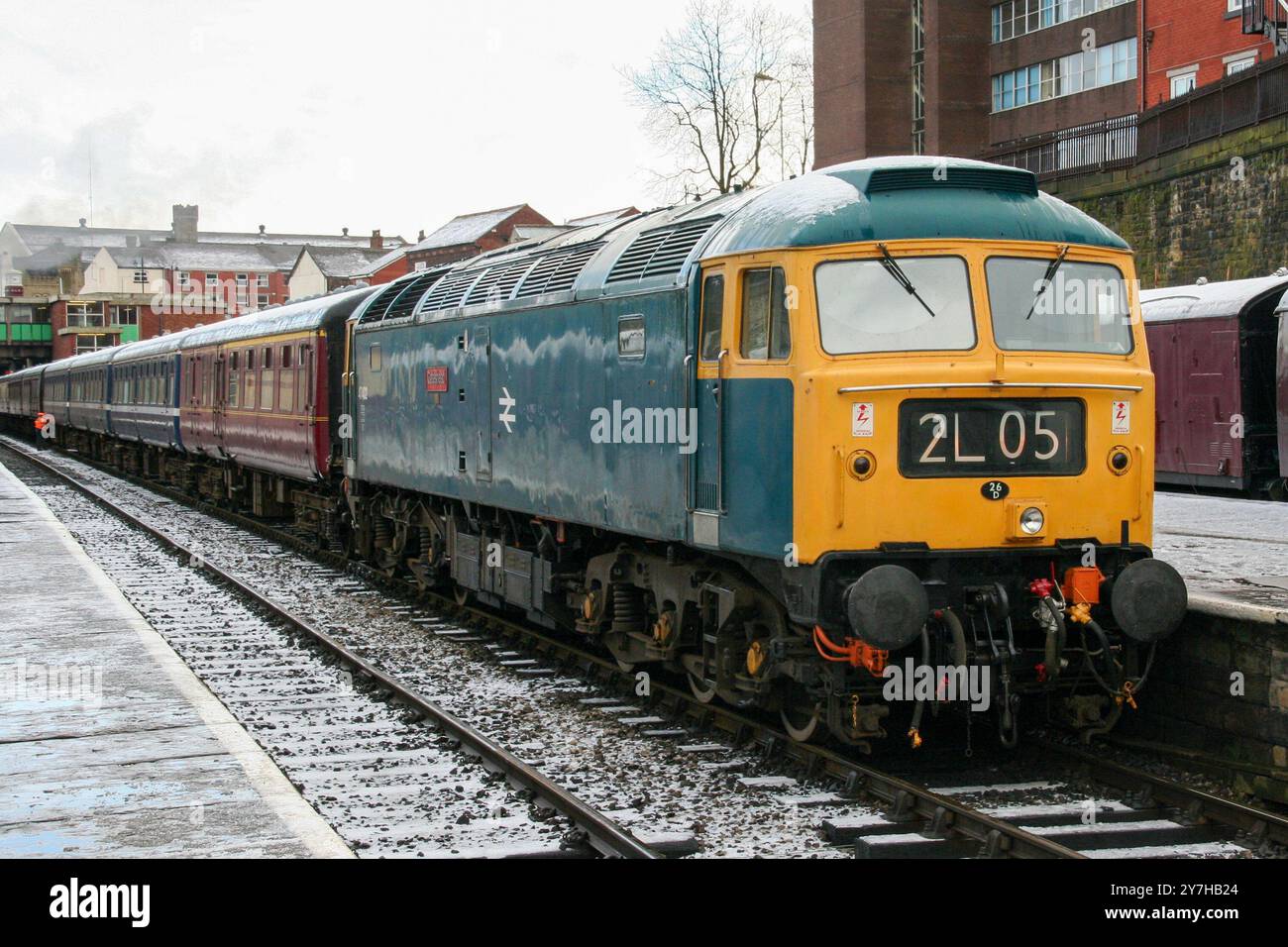 BR Co-Co Class 47 47402 Gateshead at Bury on the East Lancs Railway ...