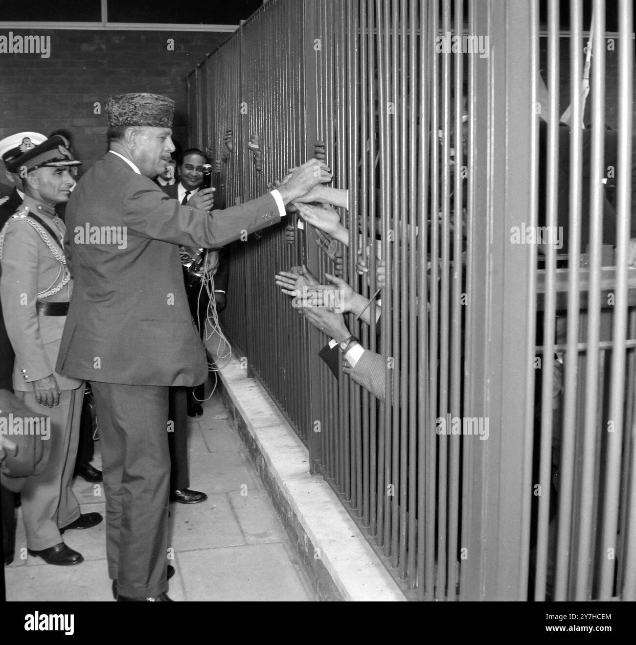 PRESIDENT AYUB KHAN OF PAKISTAN AT LONDON AIRPORT / ; 5 JULY 1964 Stock ...