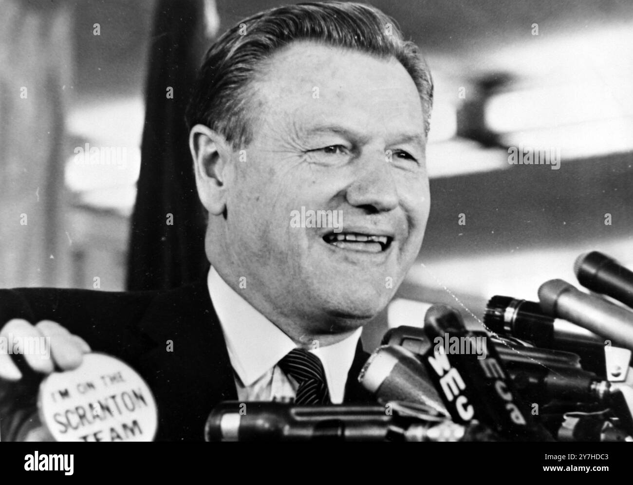 NELSON ROCKEFELLER N HOLDS A BUTTON WITH SCRANTON IN NEW YORK / ; 1 ...