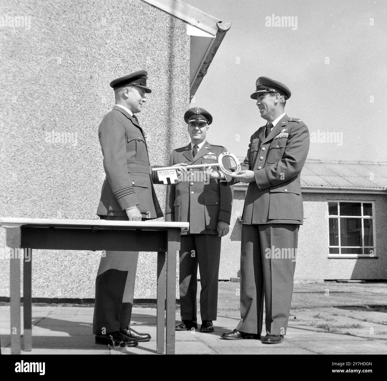 COLONEL HARRY BAYNE AT GREENHAM COMMON WITH SQUADRON LEADER J P DATE ...