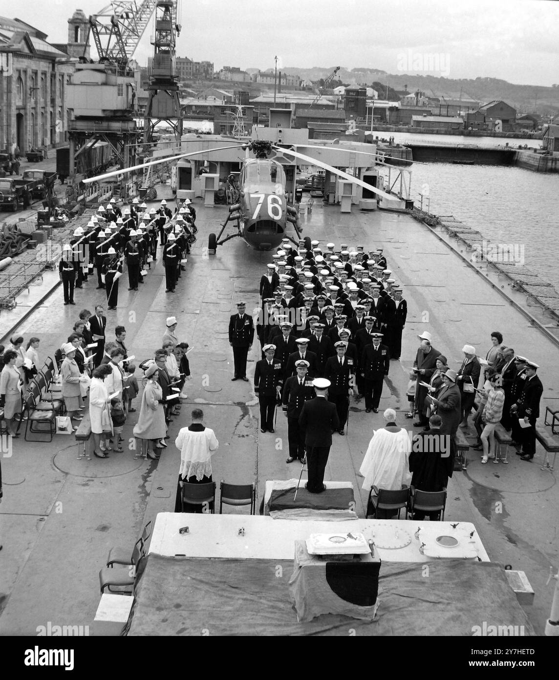 ELIZABETH MORTON IN DEVONPORT - HMS LOFOTEN - FIRST HELICOPTER SUPPORT ...