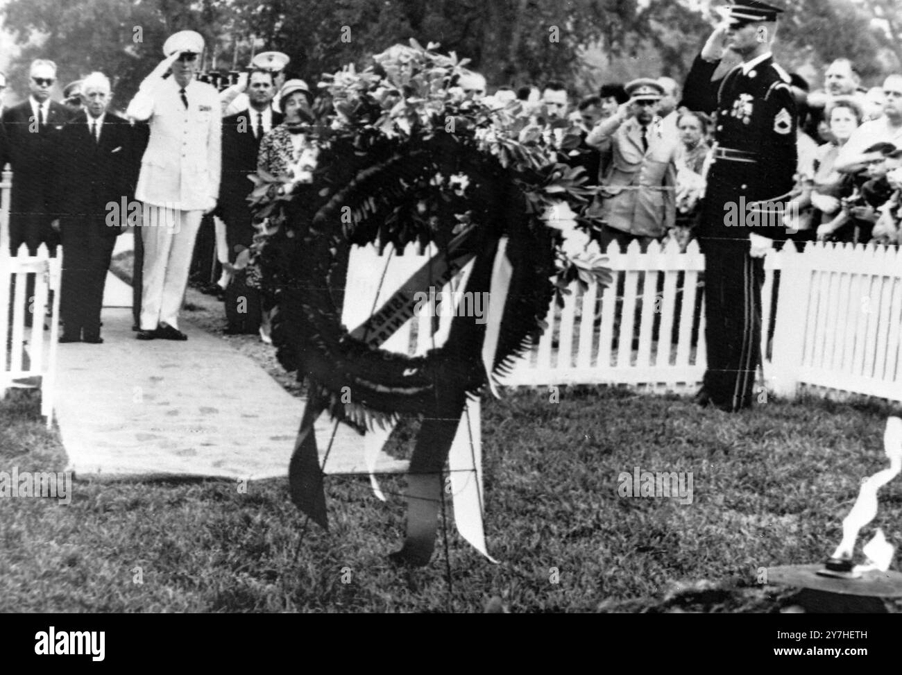Grave of inonu Black and White Stock Photos & Images - Alamy