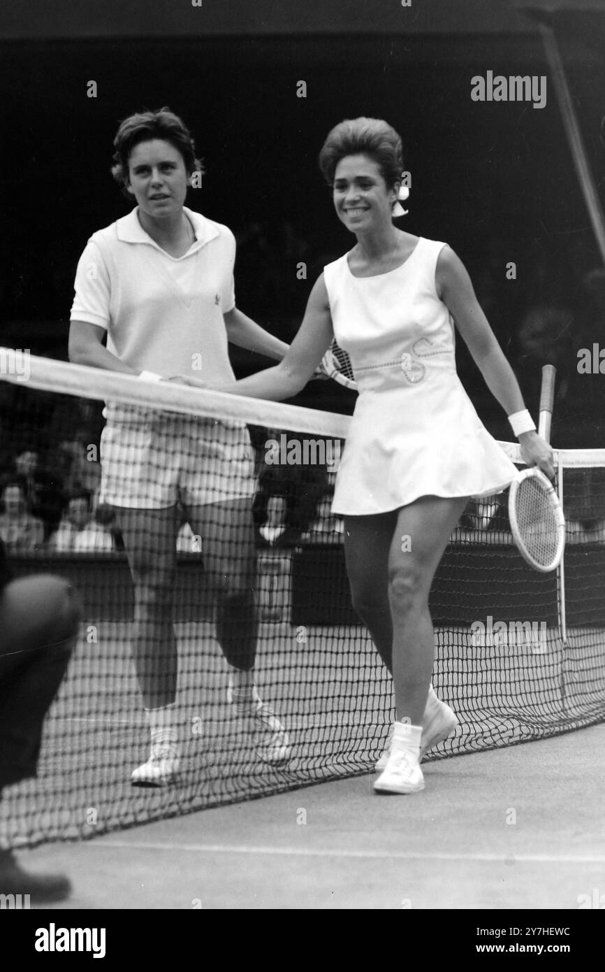 Carmen coronado Black and White Stock Photos & Images - Alamy
