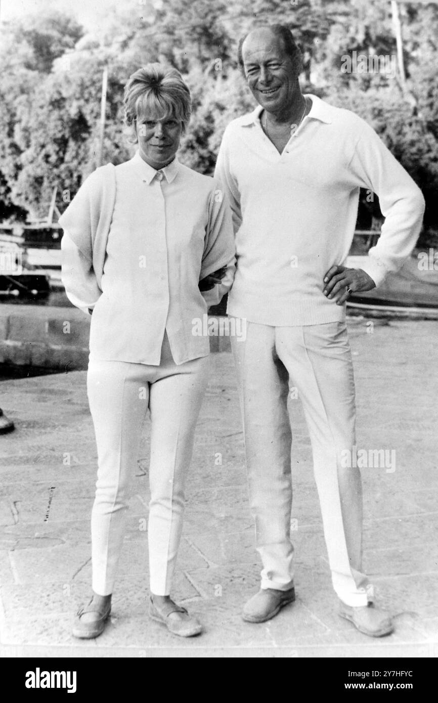 Rex harrison with wife rachel roberts hi-res stock photography and ...