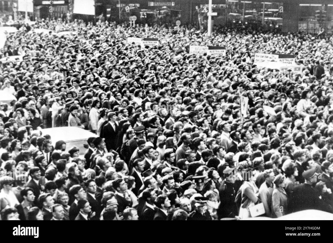 1964 australia the beatles hi-res stock photography and images - Alamy