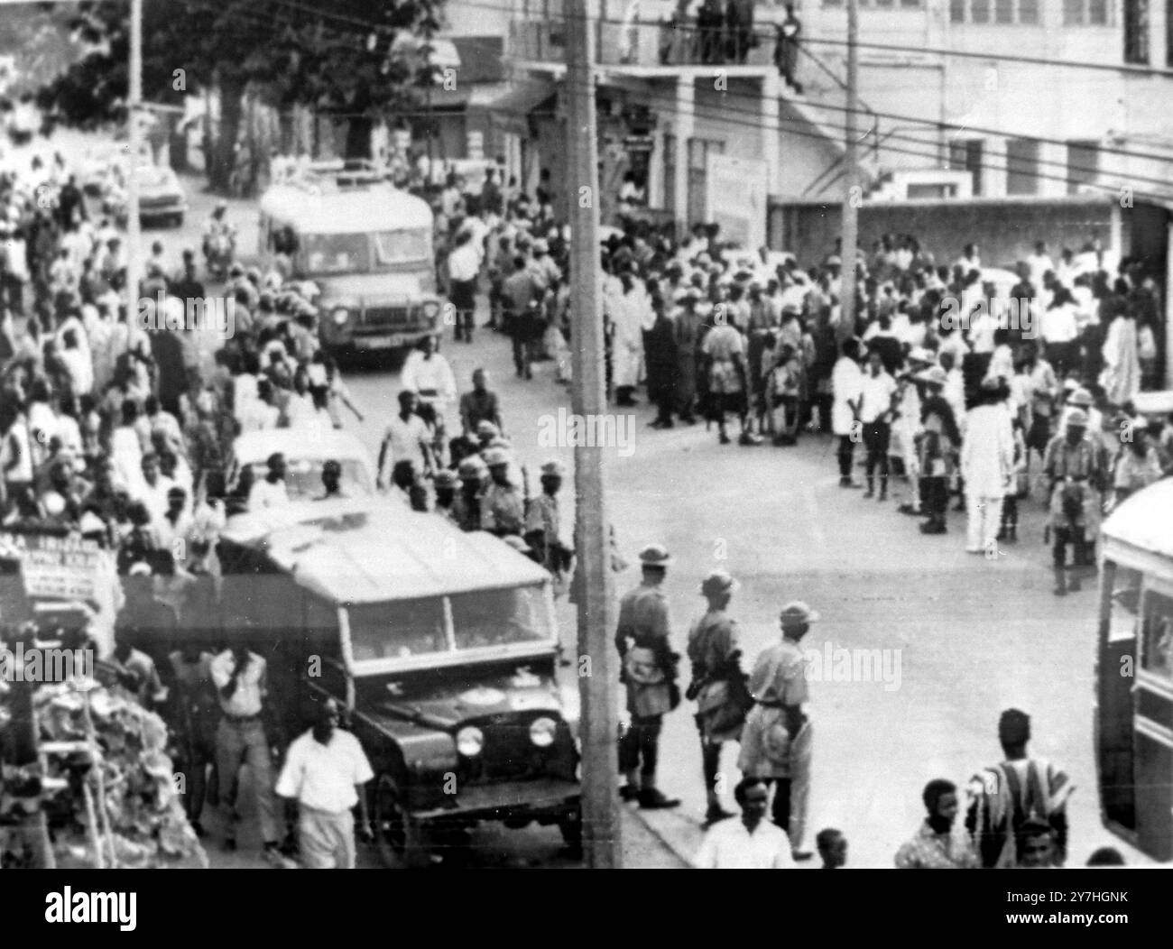 GENERAL STRIKE RIOT POLICE CHARGE CROWD IN LAGOS, NIGERIA ; 11 JUNE ...