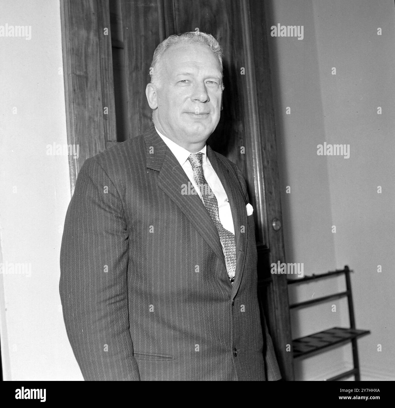 George ball hi-res stock photography and images - Alamy