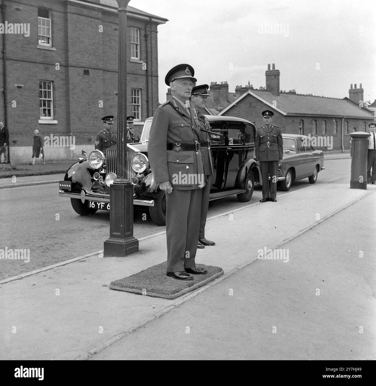 ANNIVERSARY OF D-DAY MONTGOMERY VISCOUNT IN ROLLS ROYCE AT RASC MUSEUM ...