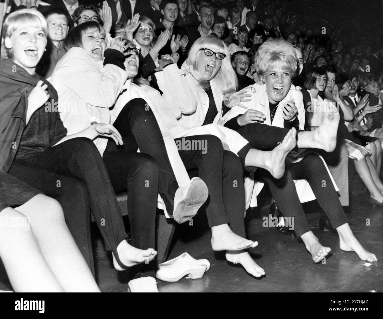 Beatles 1960 concert hi-res stock photography and images - Alamy