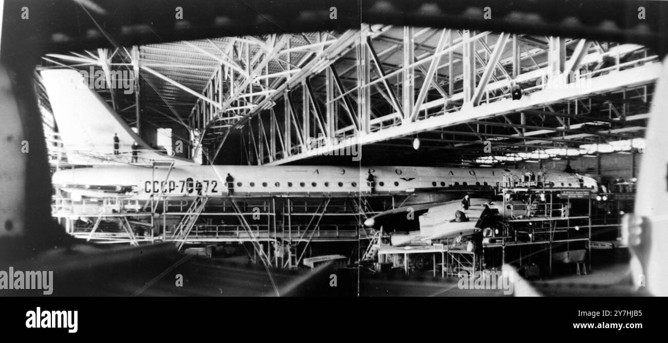 AIRLINER TU 114 OVERHAULED IN CIVIL AIR FLEET PLANT IN MOSCOW ; 4 JUNE ...