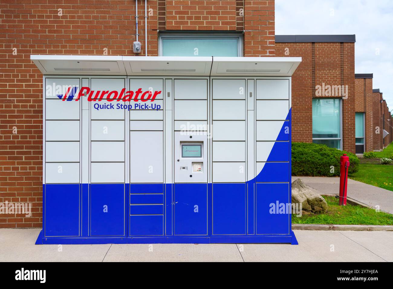 Toronto, Canada - September 29, 2024: A Quick Pick Up structure in a ...