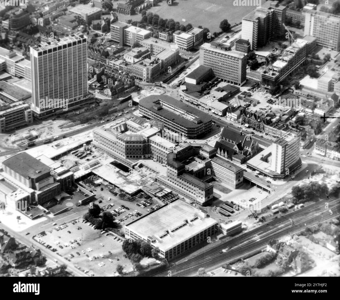 1960 office block hi-res stock photography and images - Alamy