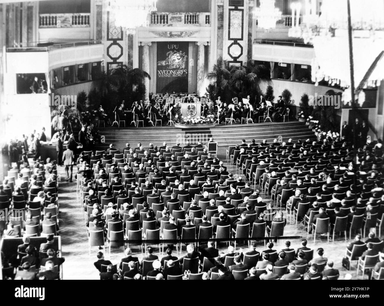 World postal Black and White Stock Photos & Images - Alamy