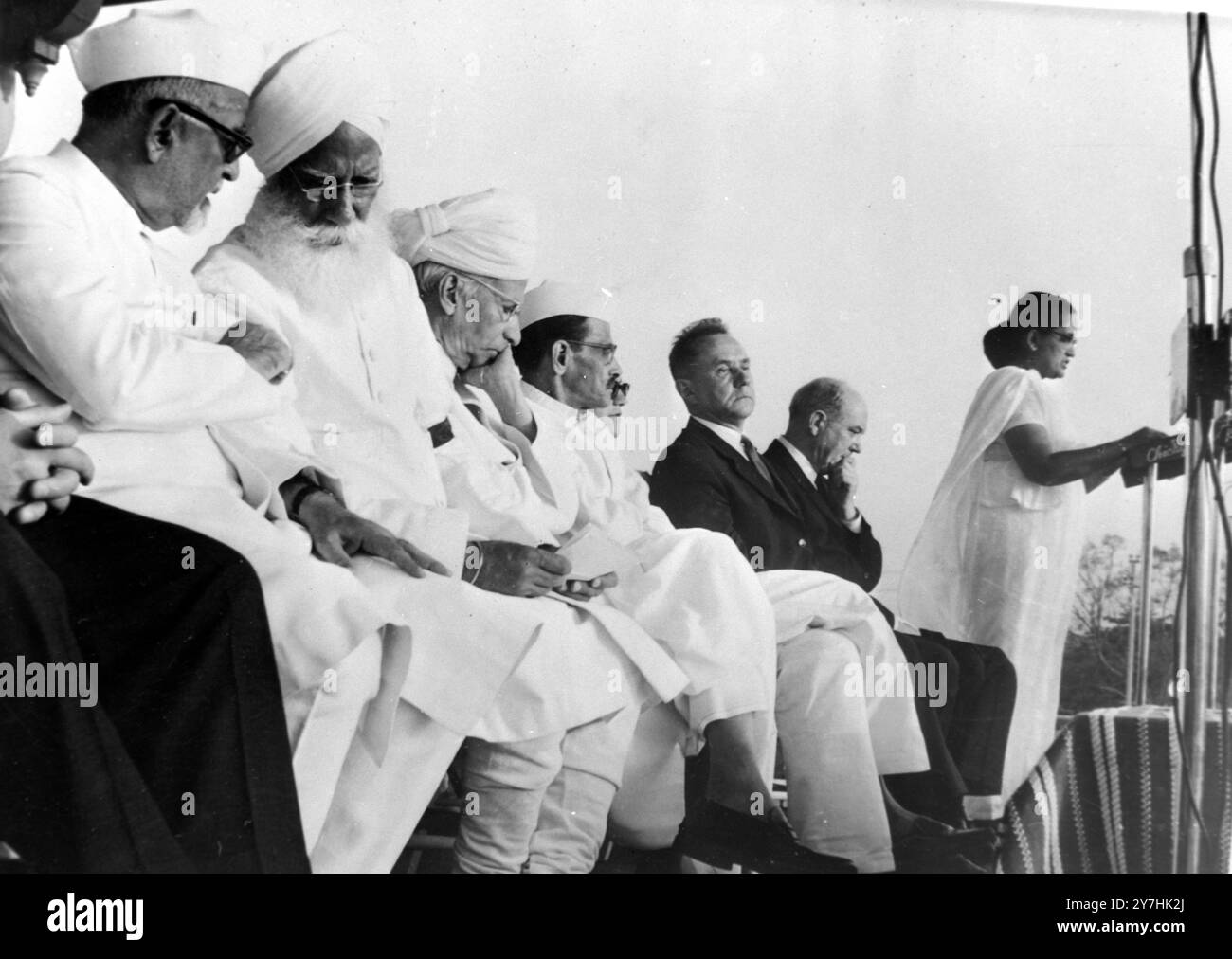 CEYLON PREMIER SHRIMATI BANDARANAIKE AT INDIAN PREMIER NEHRU FUNERAL IN ...