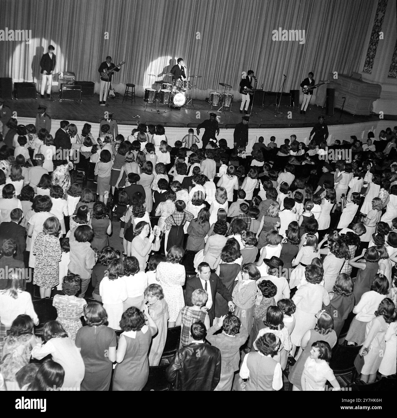 Dave clark five Black and White Stock Photos & Images - Alamy