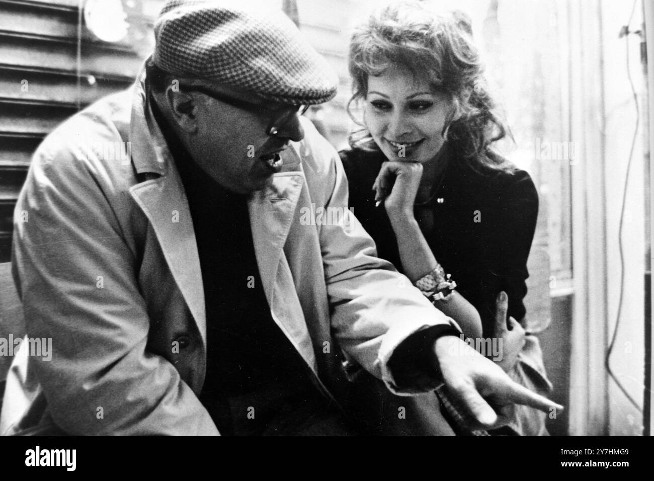 FILM MARRIAGE ITALIAN STYLE ACTRESS SOPHIA LOREN WITH CARLO PONTI ...