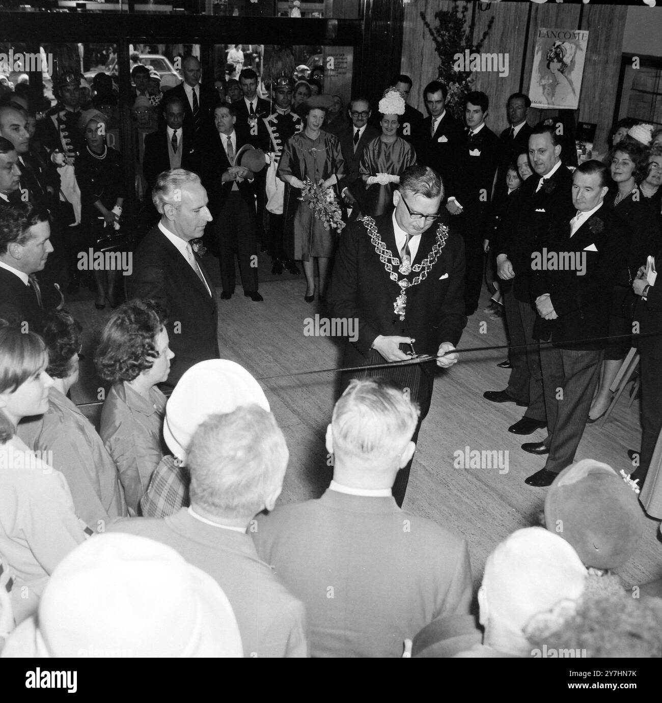 MIDGLEY R WITH LORD MAYOR OF BIRMINGHAM LOUIS GLASS AND DON EDUARDO ...