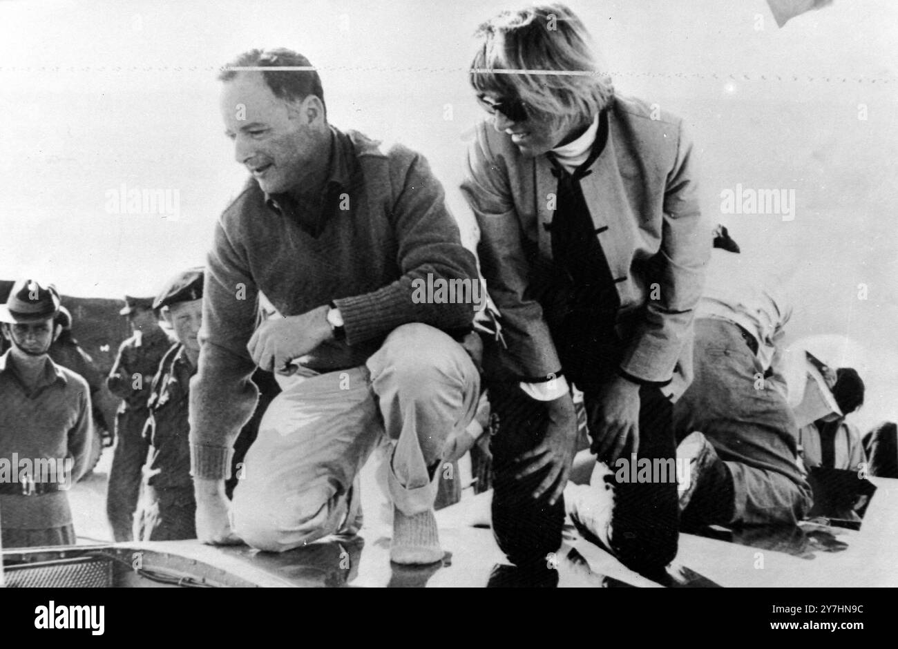 SPEED ACE DONALD CAMPBELL & WIFE CLIMB TO TOP OF BLUEBIRD EXAMINE ...