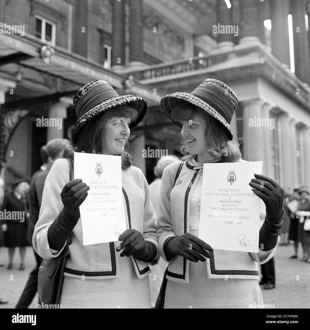 BEVERLEY AND CHERYL MORGAN TWIN SISTERS WITH GOLD DUKE OF EDINBURGH ...