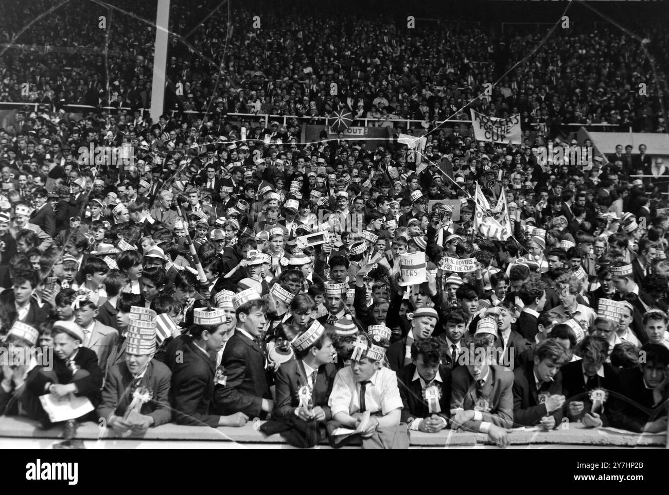 RUGBY LEAGUE FINAL AT WEMBLEY STADIUM HULL KINGSTON ROVERS V WIDNES IN ...