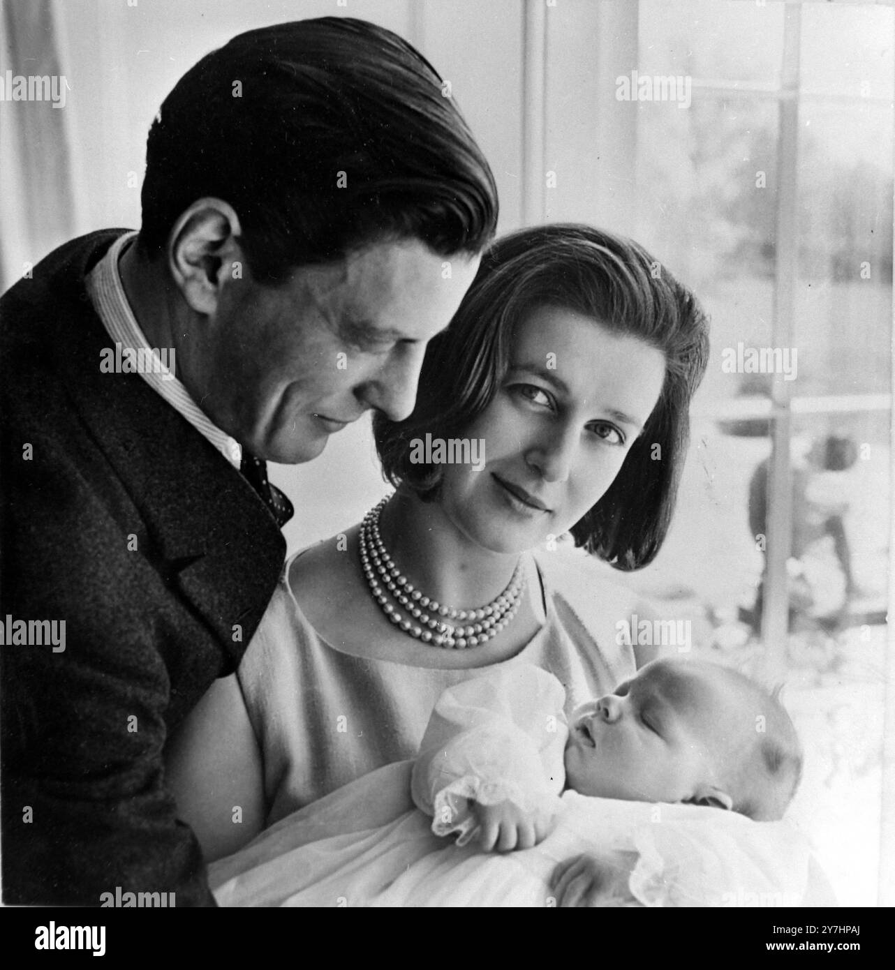 PRINCESS ALEXANDRA AND ANGUS OGILVY WITH NEW BORN SON JAMES ROBERT ...