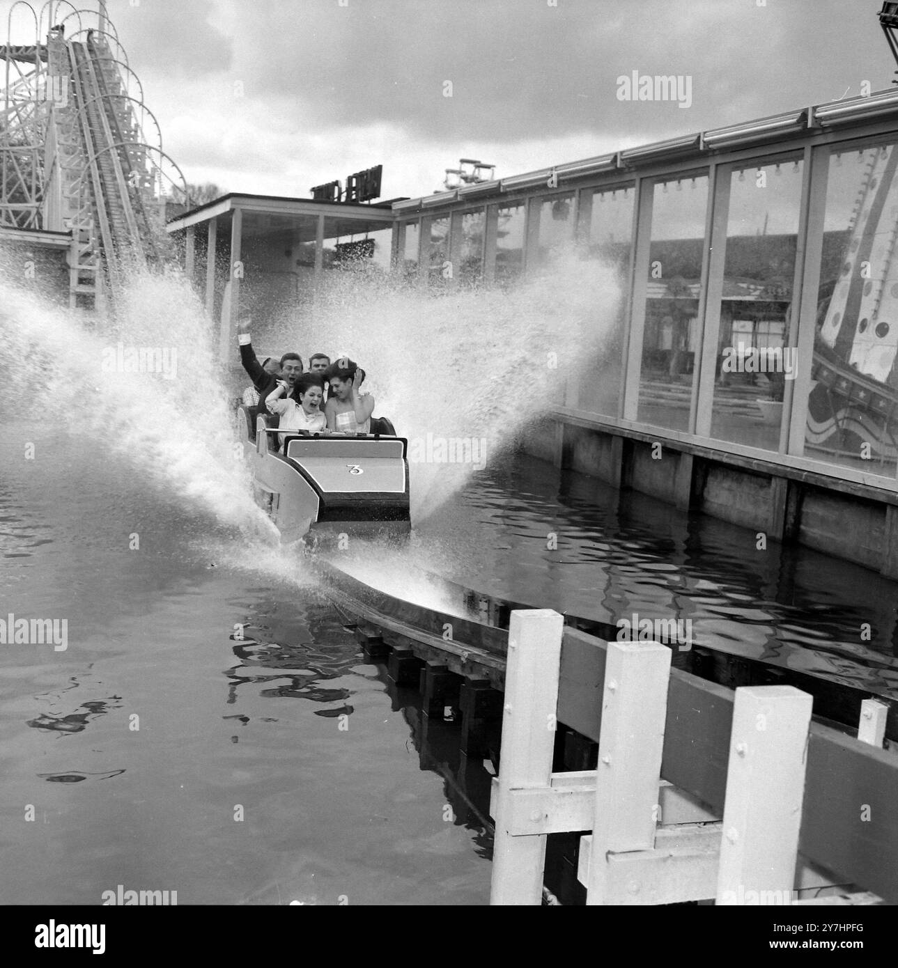 GLORIA BEST AT BATTERSEA PARK FUN FAIR IN LONDON / ; 6 MAY 1964 Stock ...