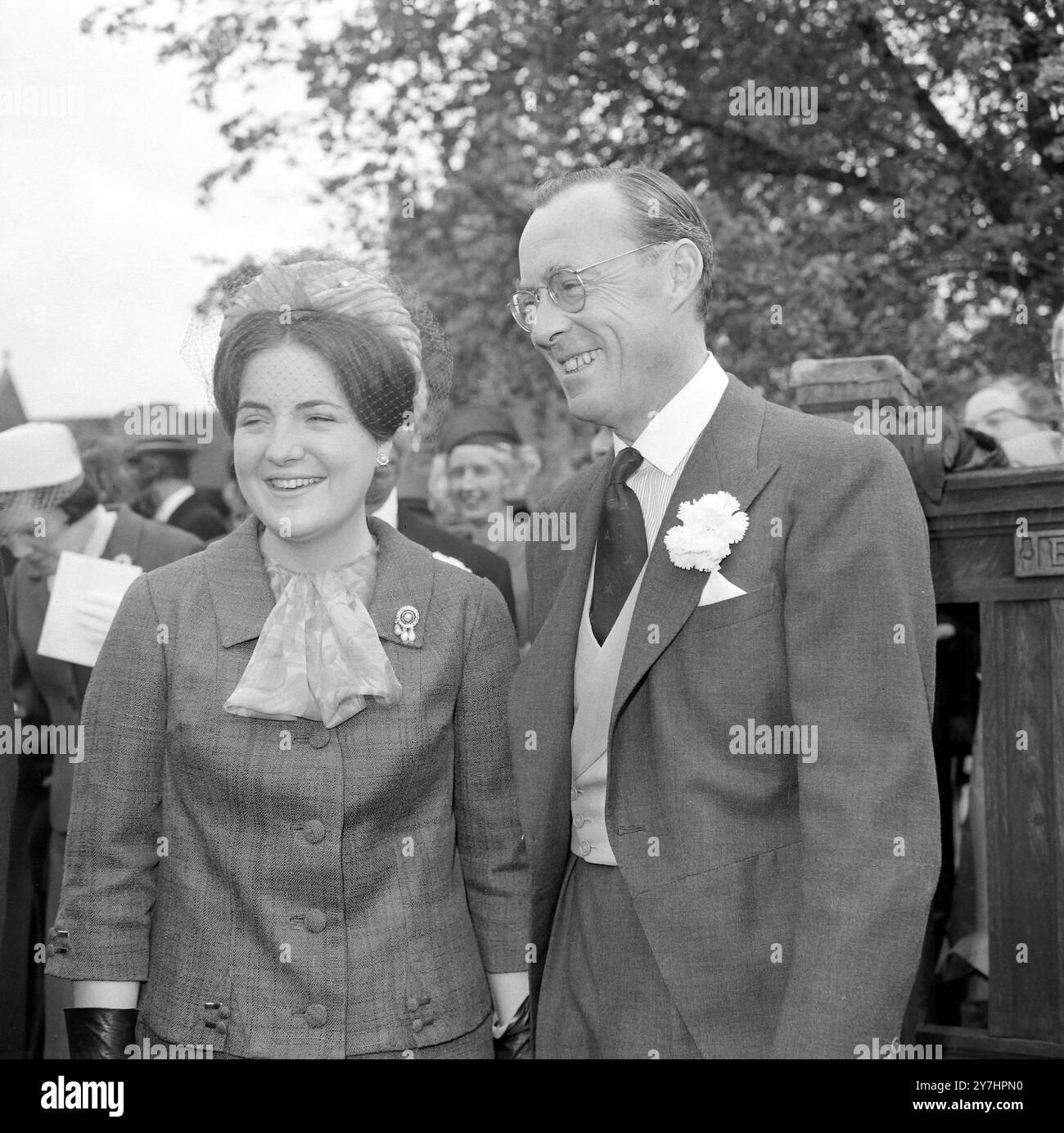 PRINCE BERNHARD WITH PRINCESS MARGARETE AT WEDDING IN BRACKNELL / ; 2 ...