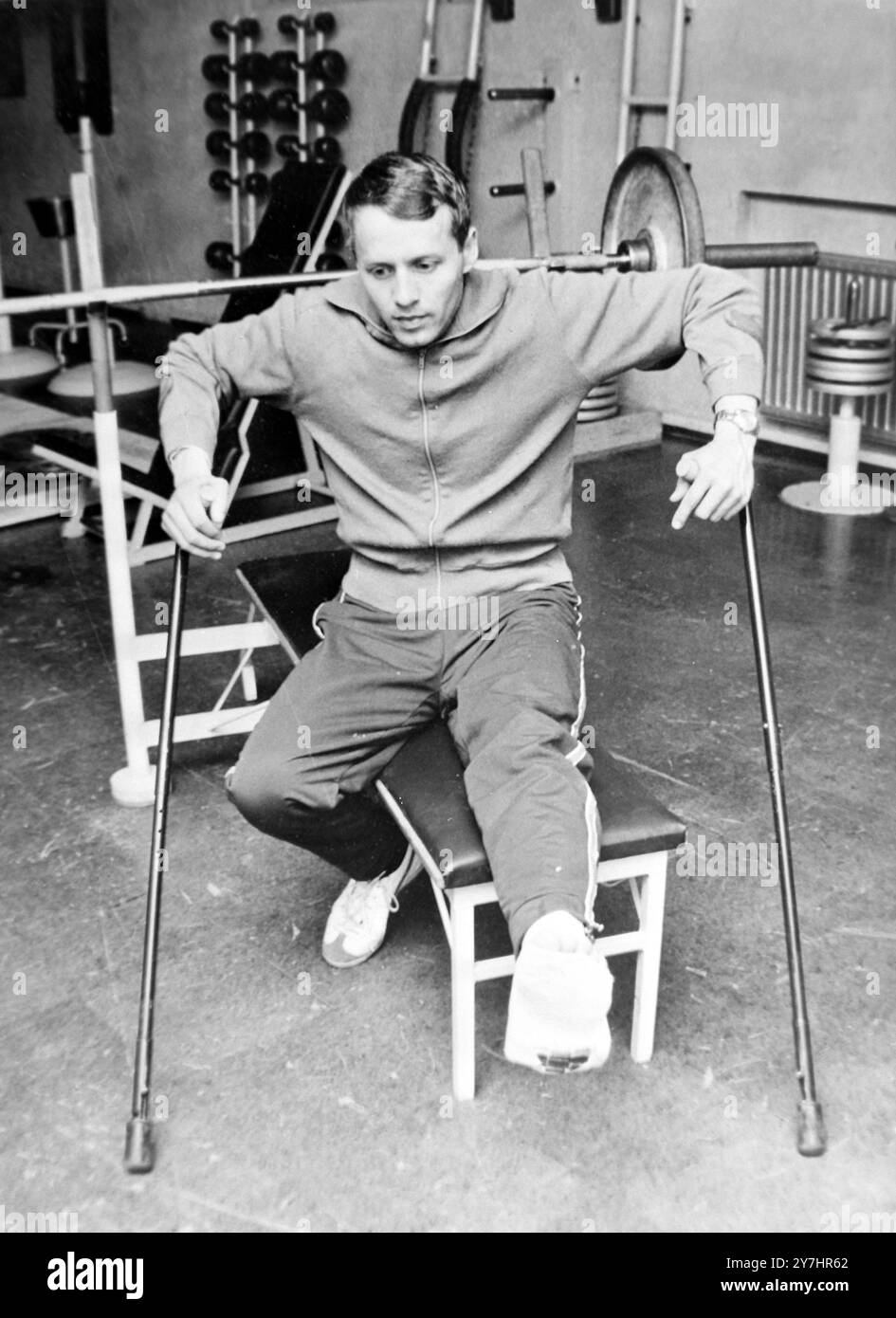 FINNISH POLE VAULTER PENTTI NIKULA INJURED IN HELSINKI ; 1 MAY 1964 ...