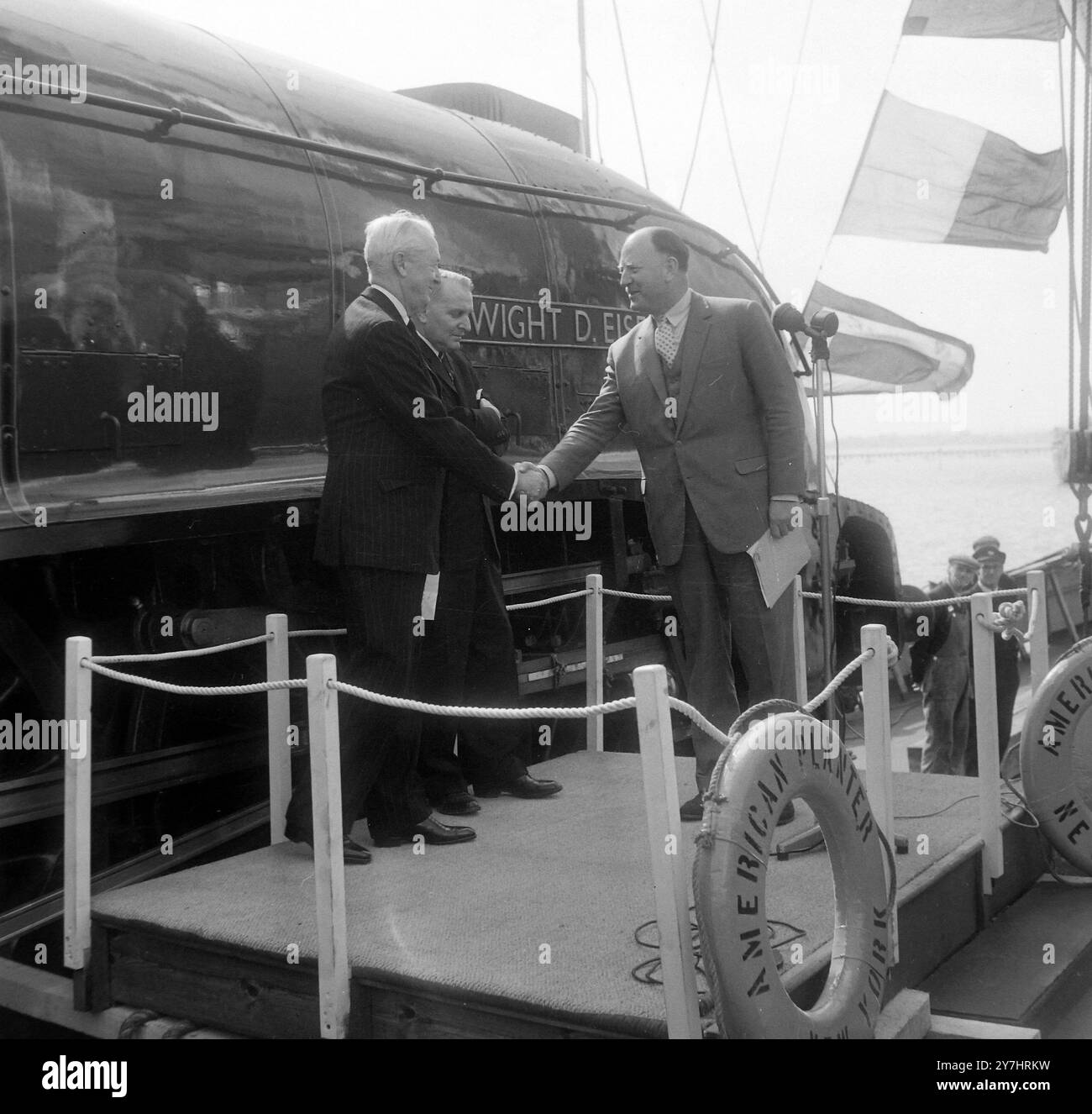 DWIGHT D EISENHOWER STEAM LOCOMOTIVE IN SOUTHAMPTON WITH DR BEECHING ...