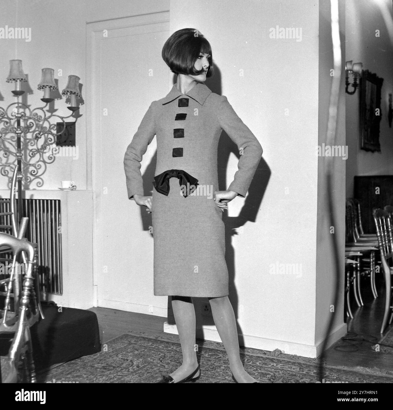 FASHION FREDERICA AUTUMN COLLECTION TWEED DRESS / ; 28 APRIL 1964 Stock ...