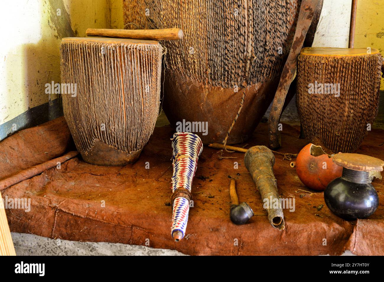 Royal Regalia for Omukama David Lukidi Mpuga of Toro Kingdom at Kalambi ...