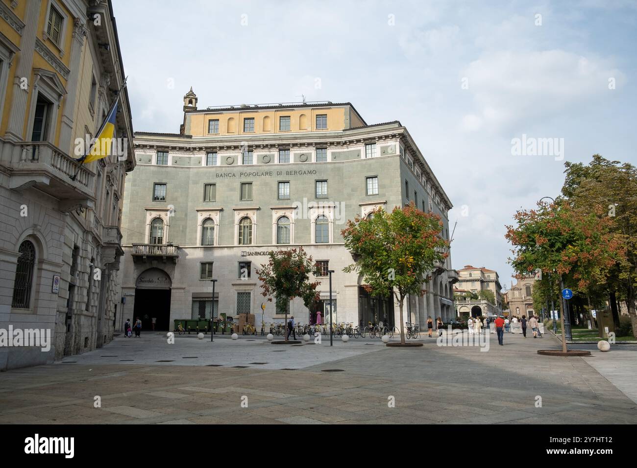 Piacenta center hi-res stock photography and images - Alamy