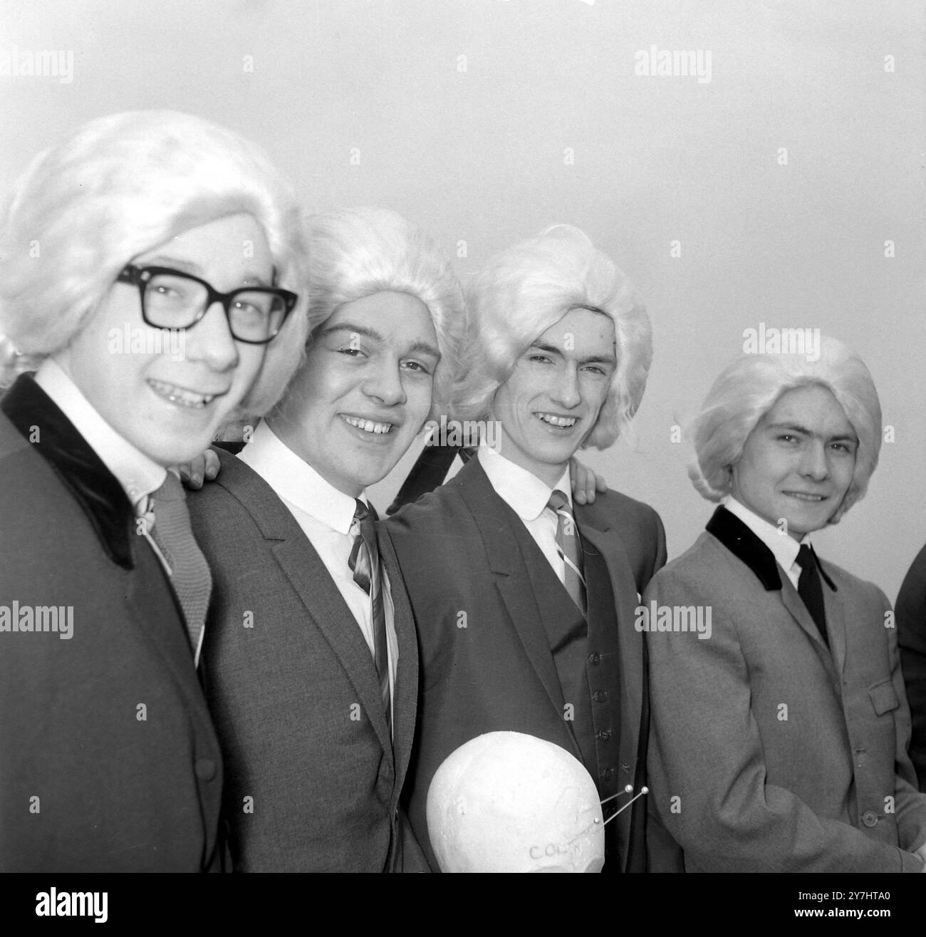 Colin sandland peter yerrell hi-res stock photography and images - Alamy