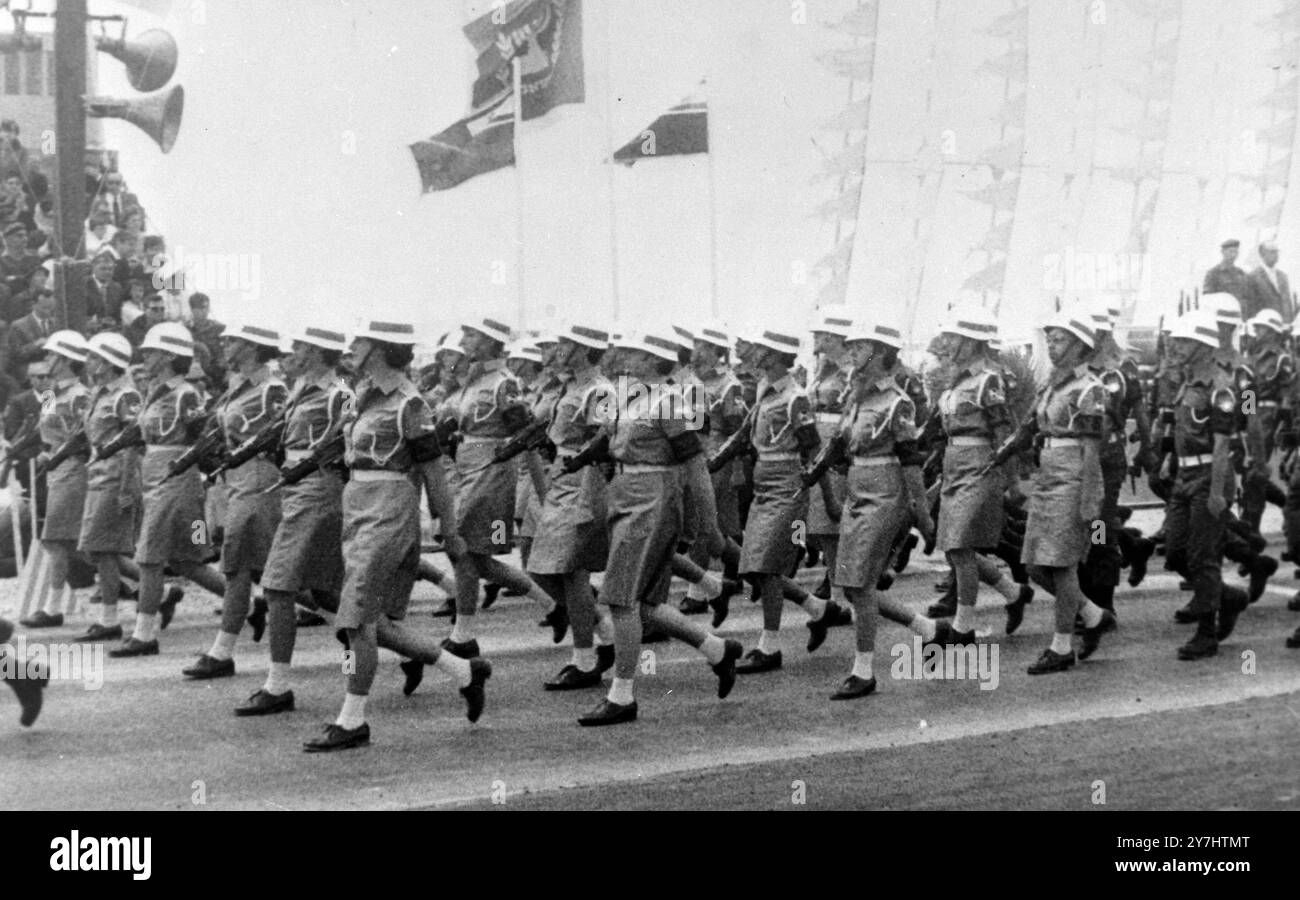 PARADE OF WOMEN MILITARY POLICE FROM THE ISRAELI ARMY IN BEERSHEBA - 22 ...
