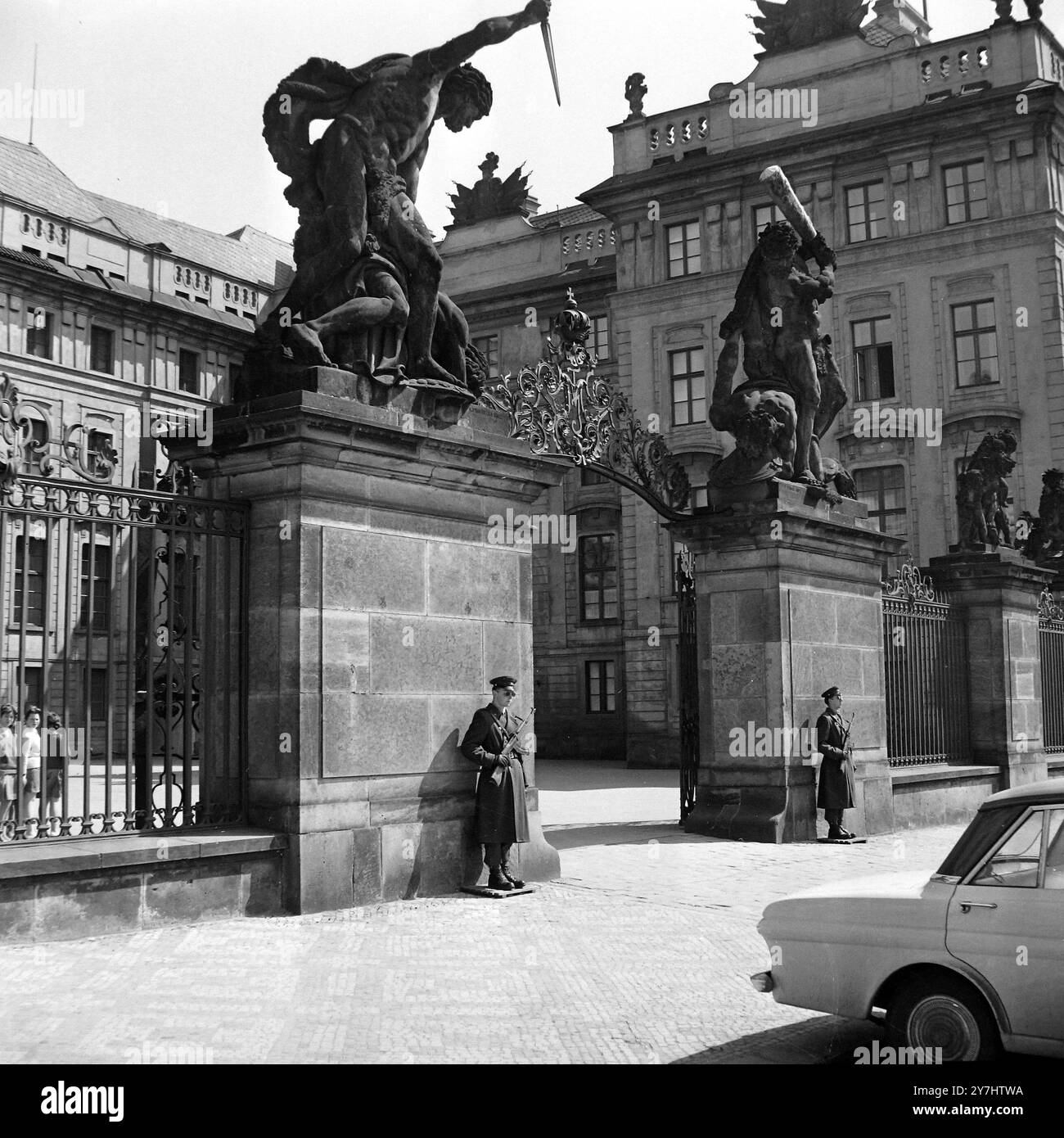 Palace in prague Black and White Stock Photos & Images - Alamy